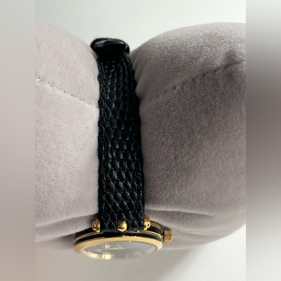 Gucci | Accessories | Gucci 200l Black Vintage Stacked Case Ladies ...